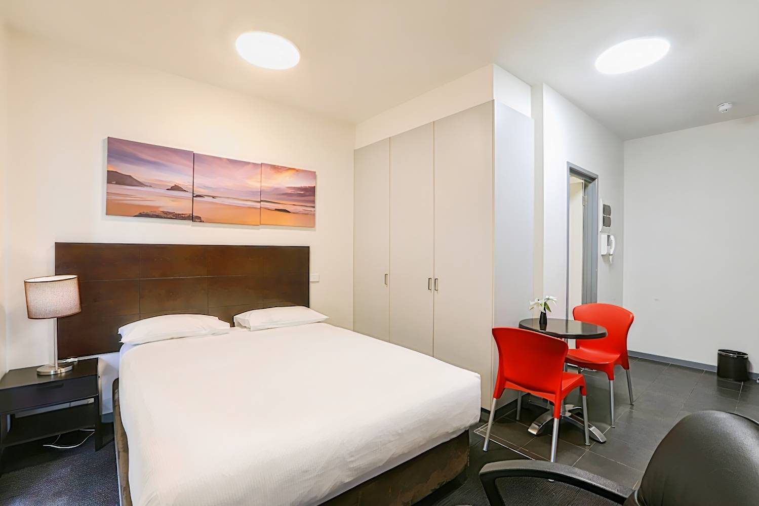 在Dayuse.com.hk，預訂位於Carlton 的 Alston Apartments Hotel的日間酒店體驗