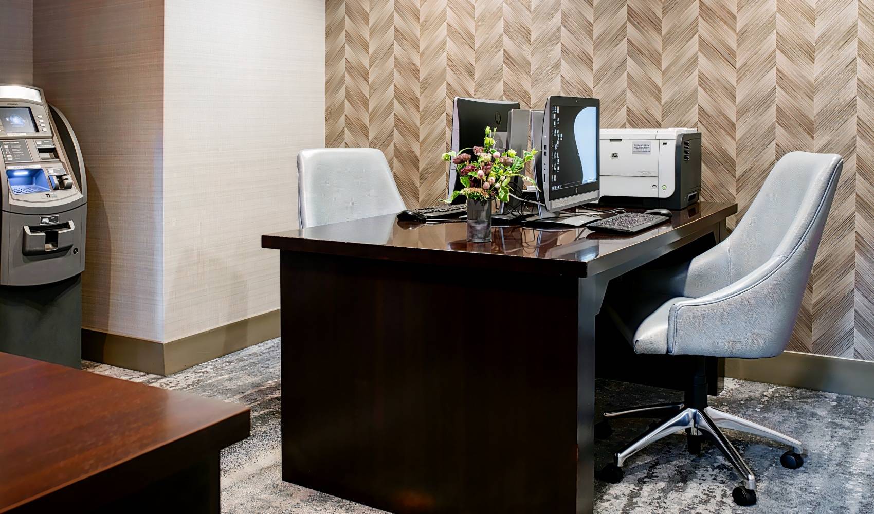 Comfort Inn & Suites Logan International Airport, Revere : -57% during ...