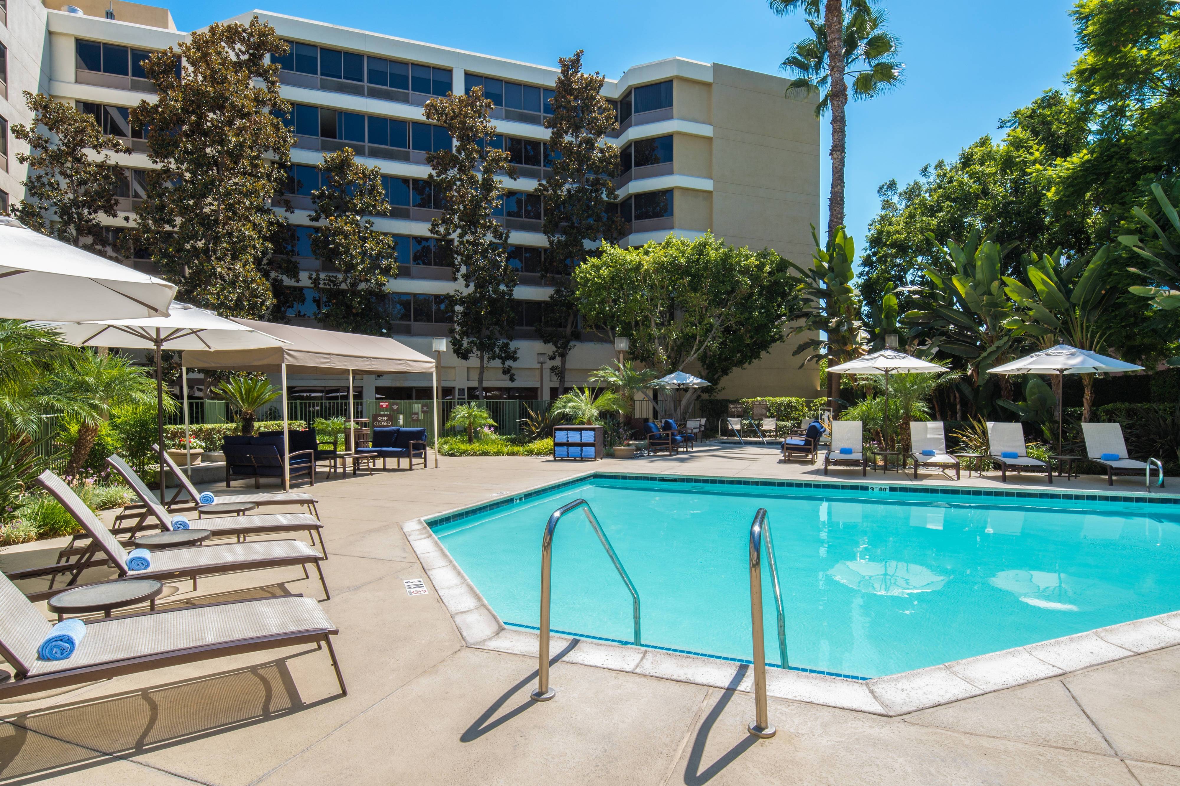 Fullerton Marriott at California State University, Fullerton : -57% ...