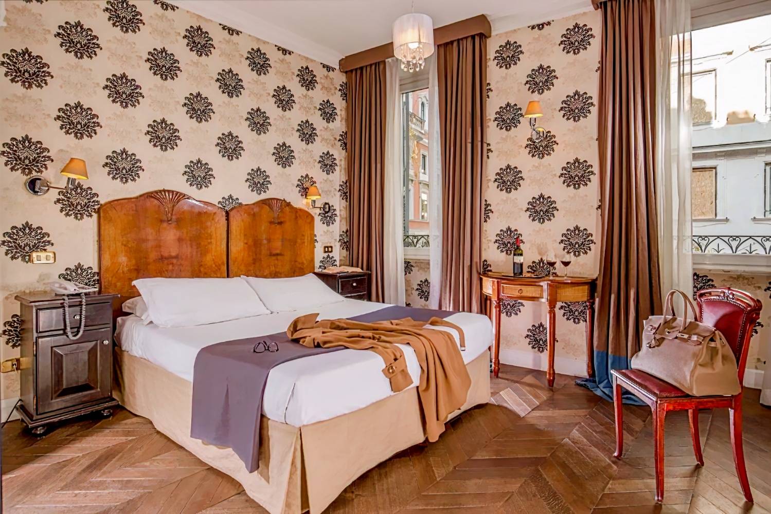 Boutique Hotel Anahi, Roma : hotel during the day - Dayuse.com