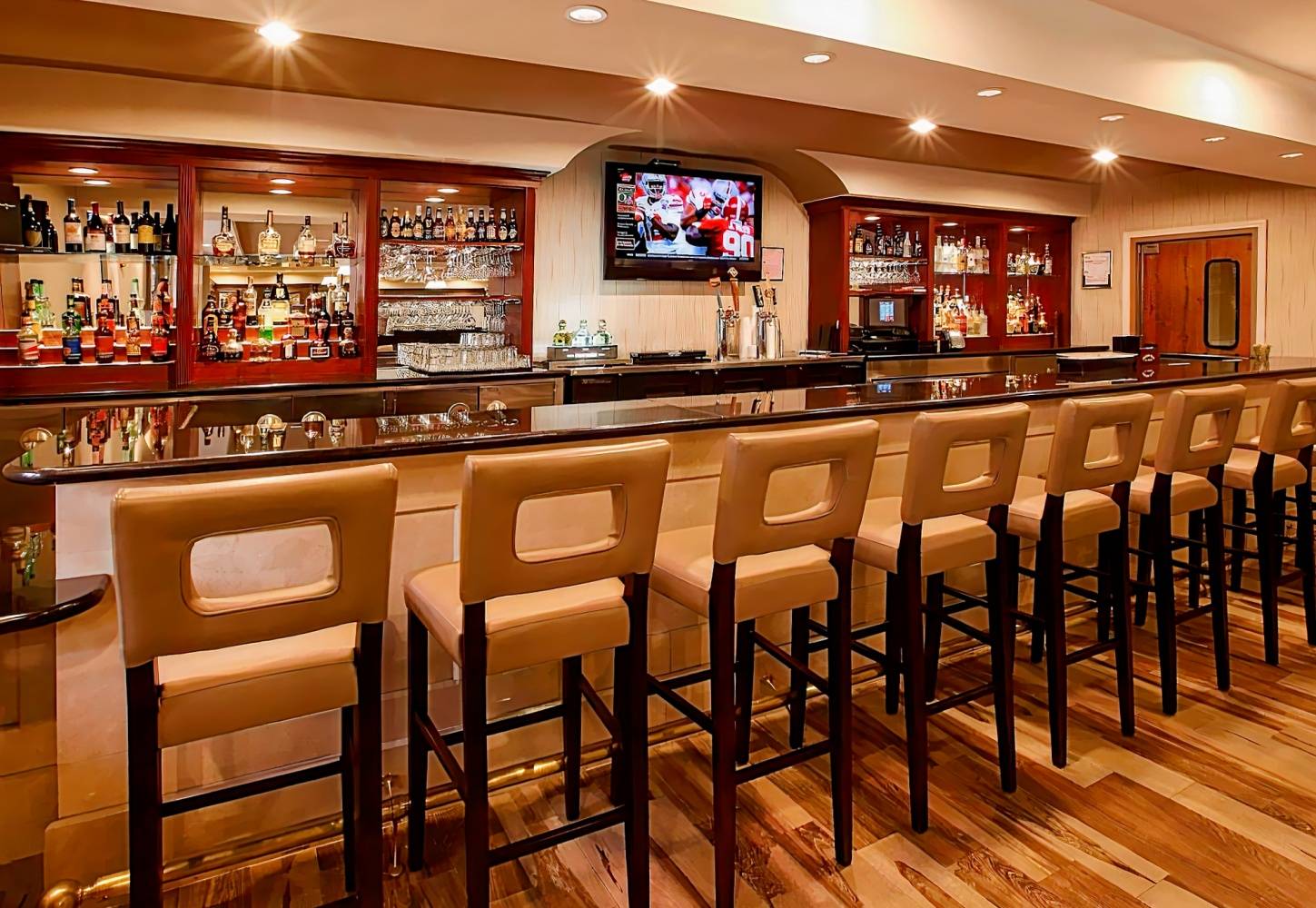 Dayuse Hotels in Los Angeles • Hotels by the hour | Dayuse.com