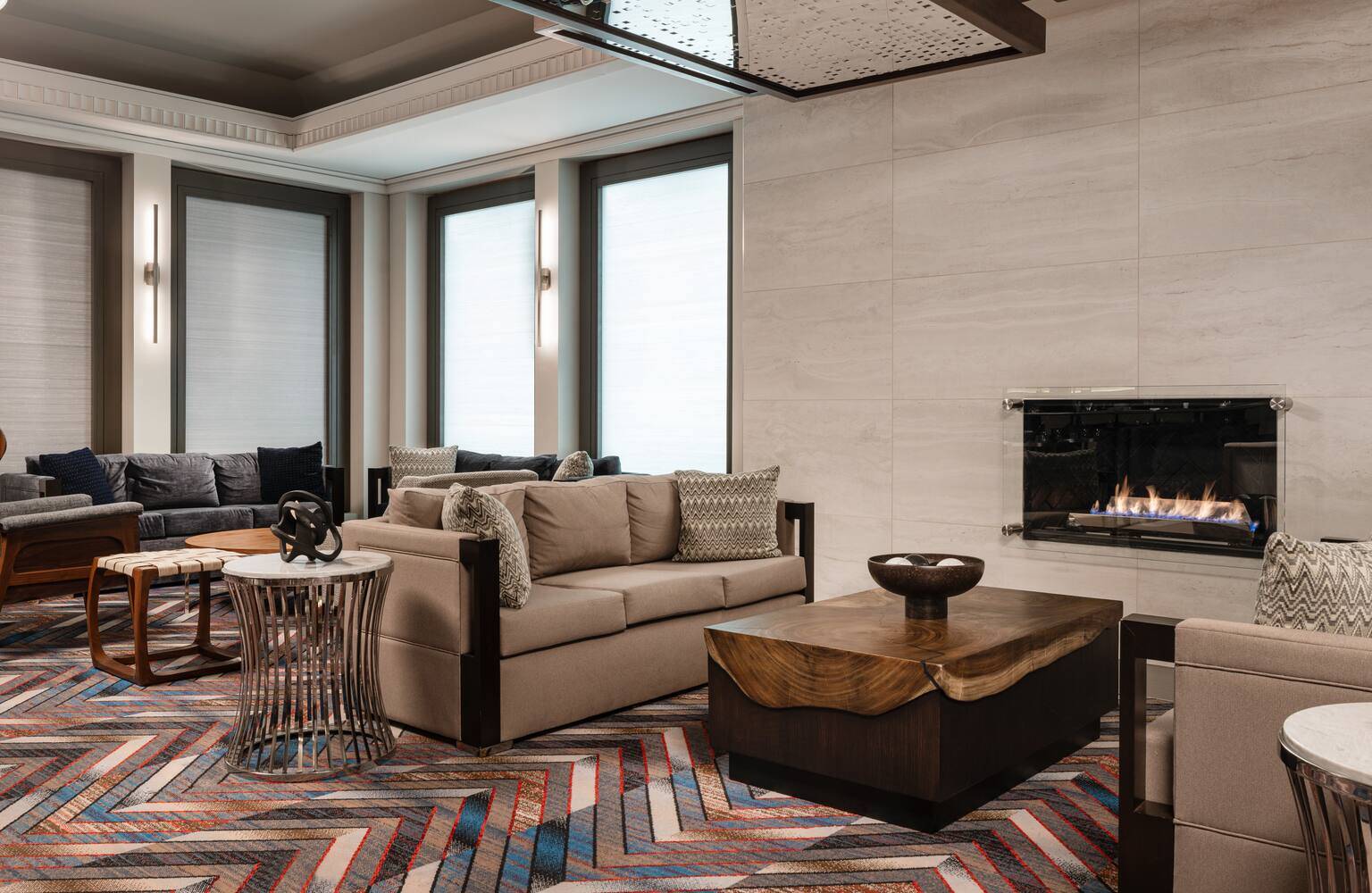 Coast Seattle Downtown by APA, Downtown Seattle : -61% during the day ...