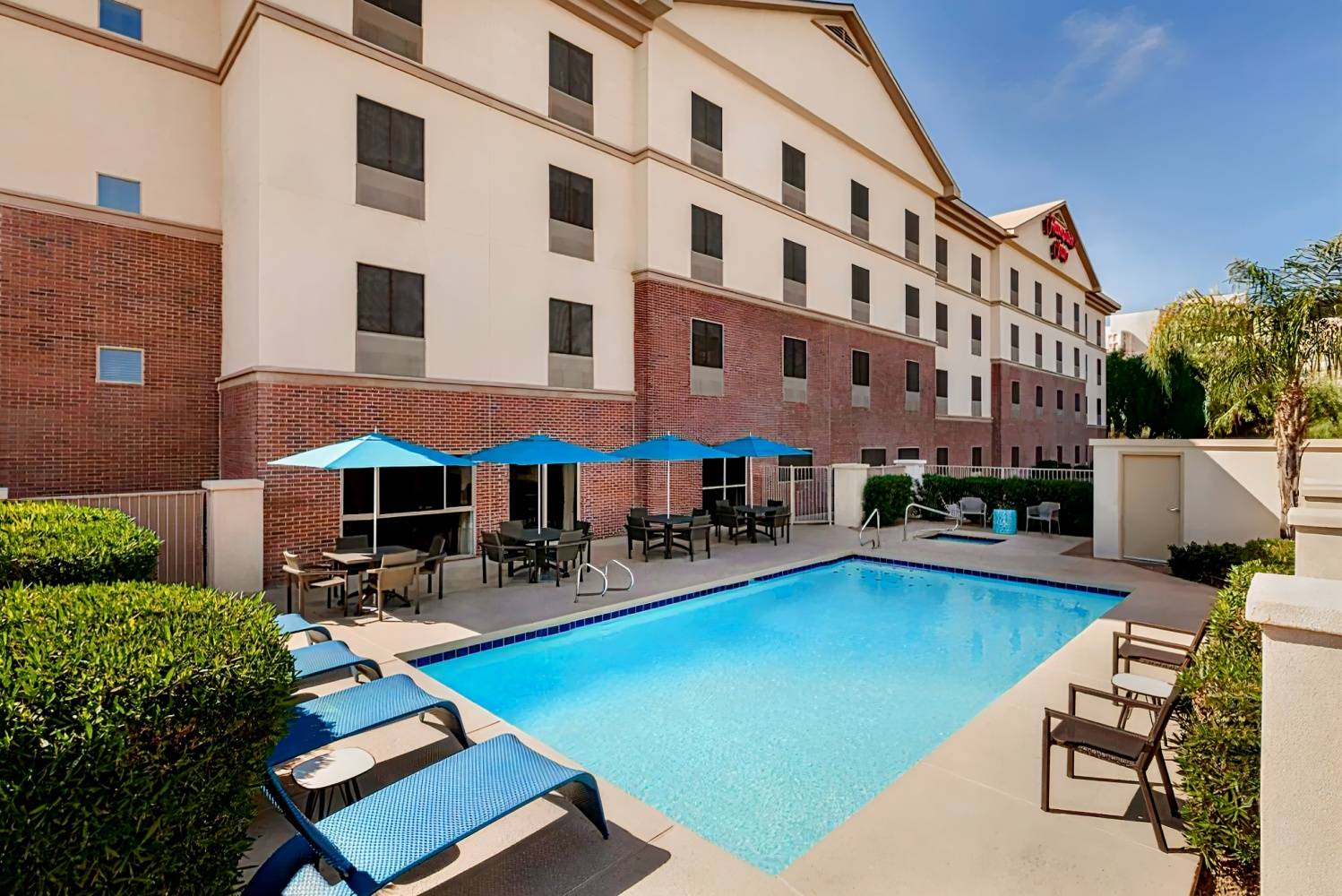 Hampton Inn Phoenix-Midtown-Downtown Area, Phoenix, AZ : -31% during ...