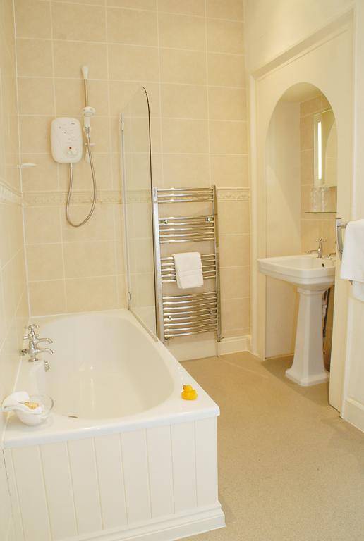 Chapters Hotel, Stokesley : hotel during the day - Dayuse.com