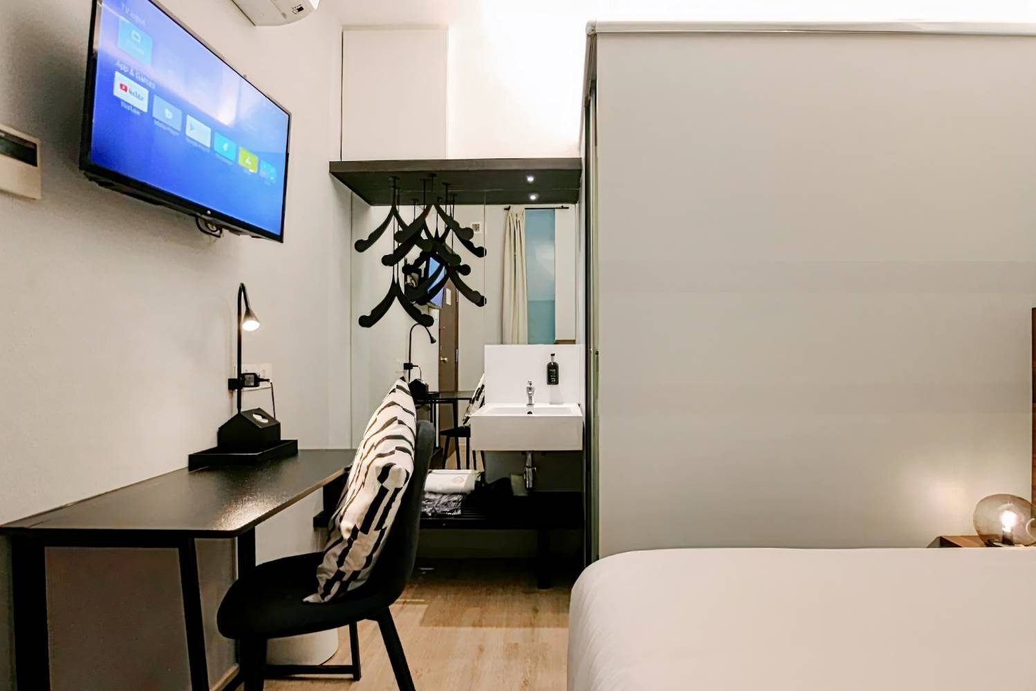 ST Signature Bugis Beach, Bugis : -65% during the day - Dayuse.sg