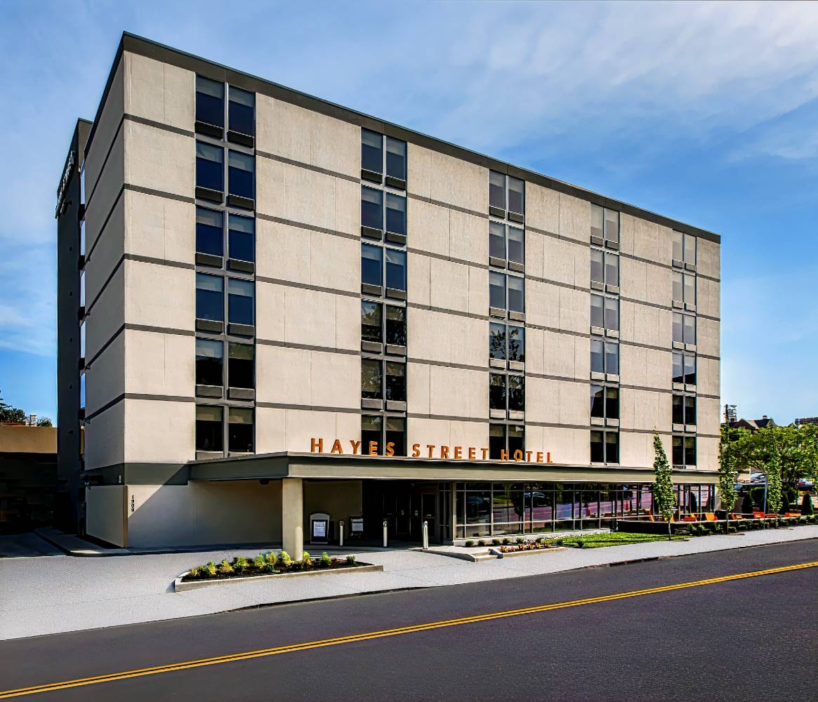 Hayes Street Hotel, Midtown : hotel during the day - Dayuse.com