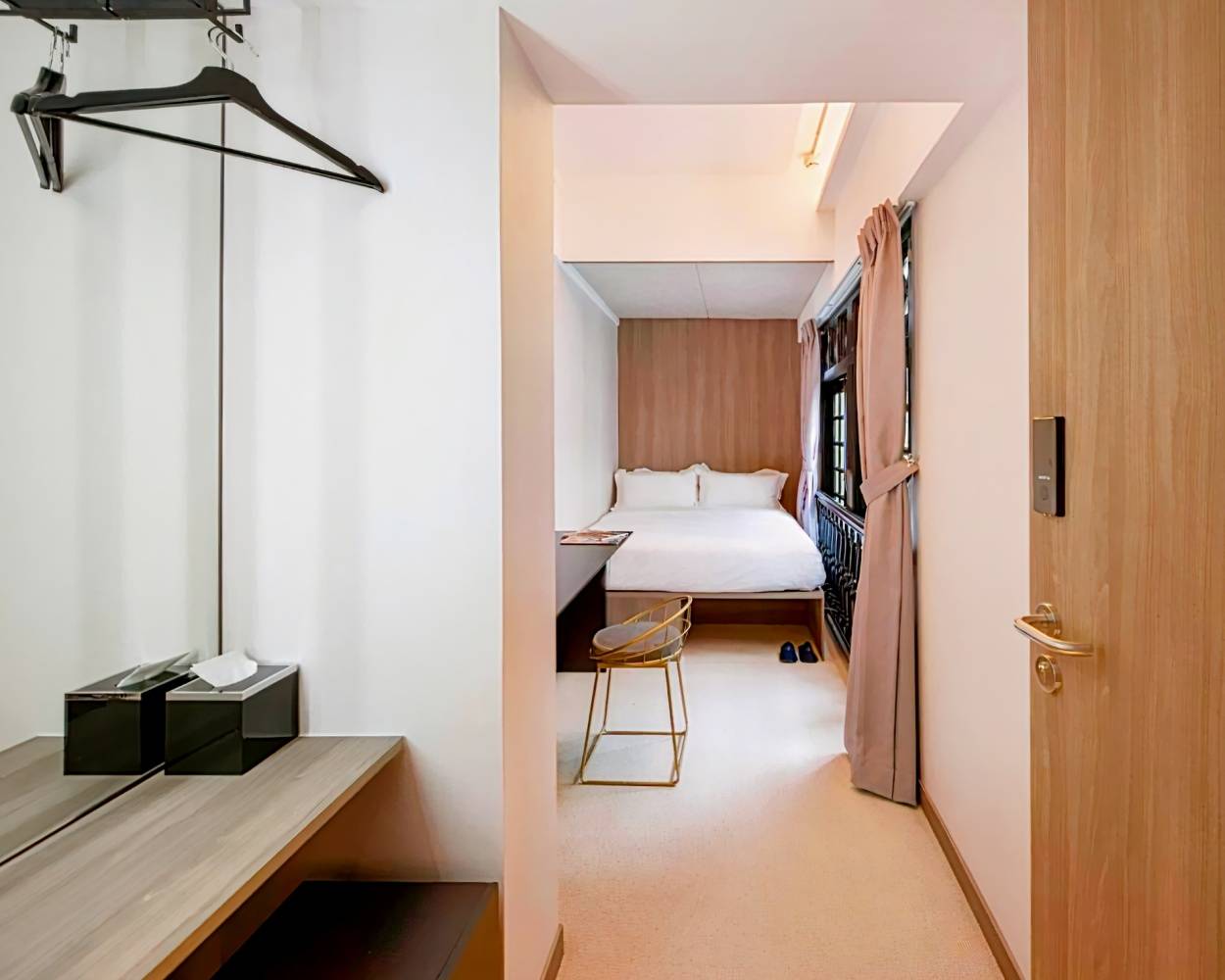 ST Signature Chinatown, Chinatown : hotel during the day - Dayuse.sg