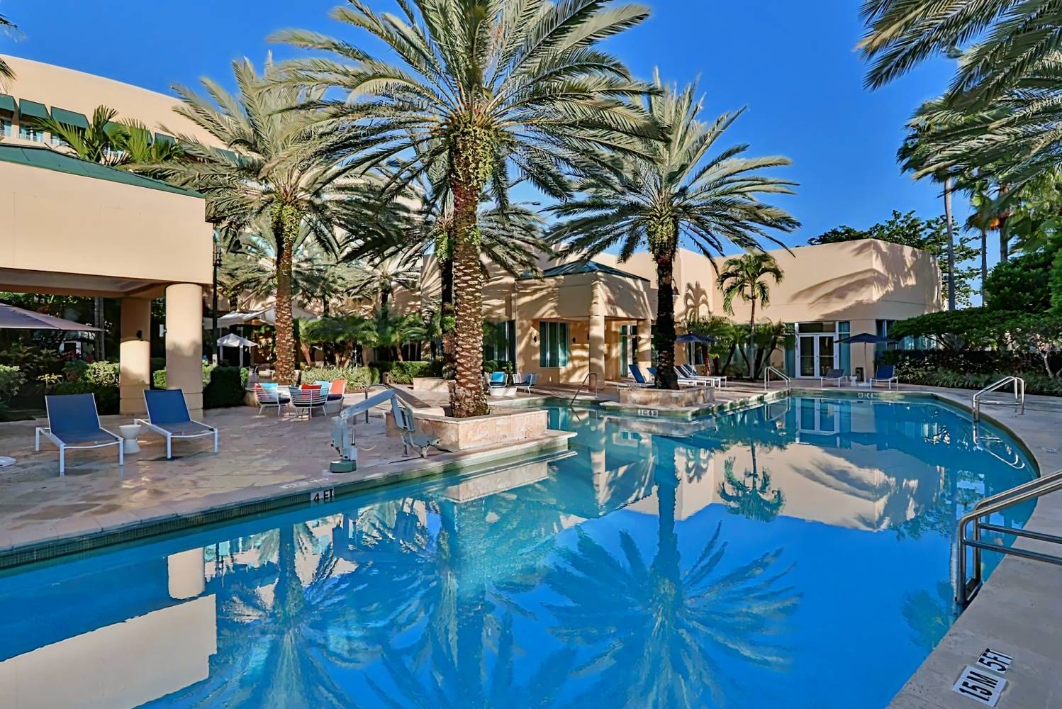 Dayuse Hotels in Miami International Airport • Hotels by the hour ...