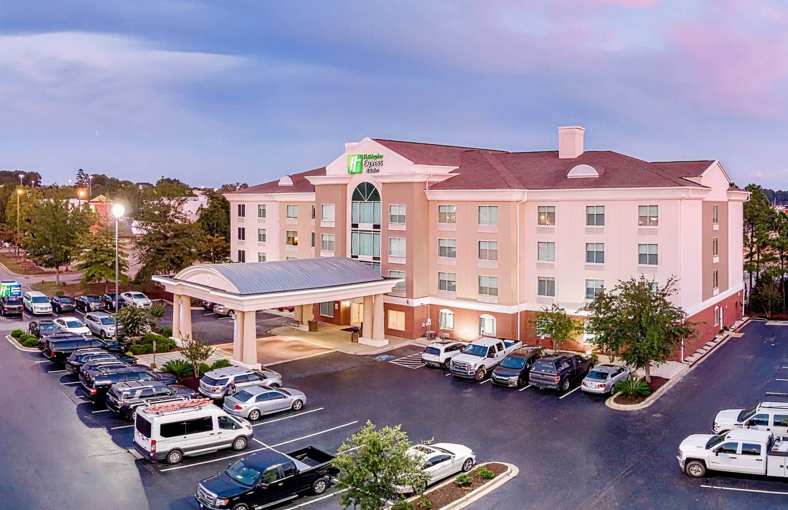 Holiday Inn Express & Suites Columbia-I-26 @ Harbison Blvd, Columbia ...