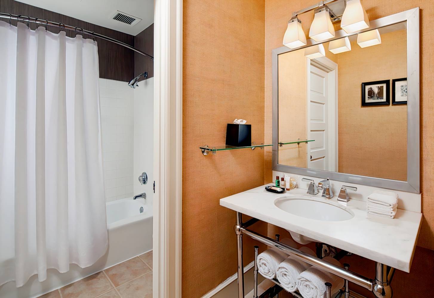 在Dayuse.com.hk，預訂位於Downtown 的 Sheraton Gunter Hotel San Antonio的日間酒店體驗