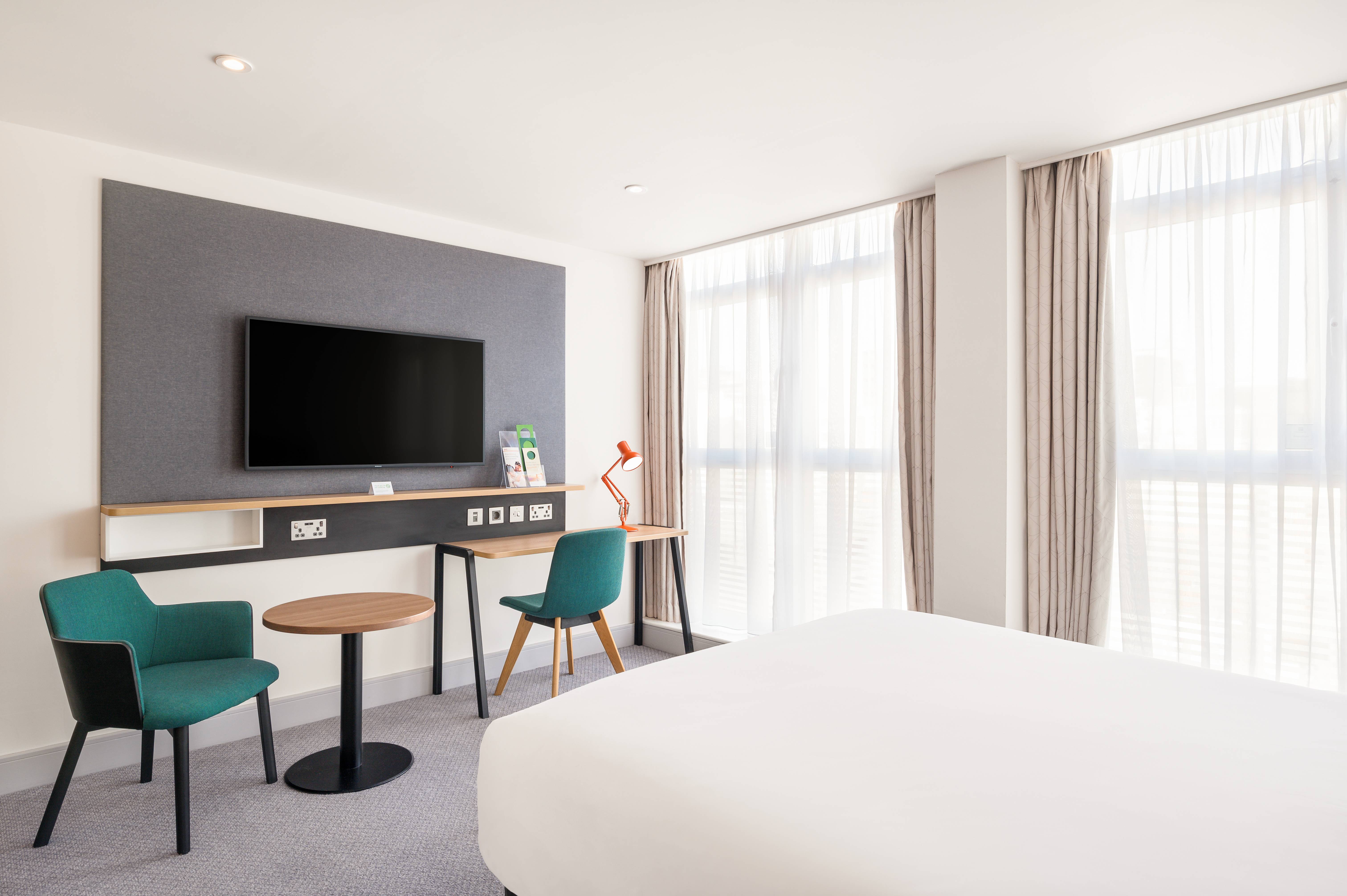 Holiday Inn Birmingham City Centre, an IHG Hotel, West Midlands : -74% ...