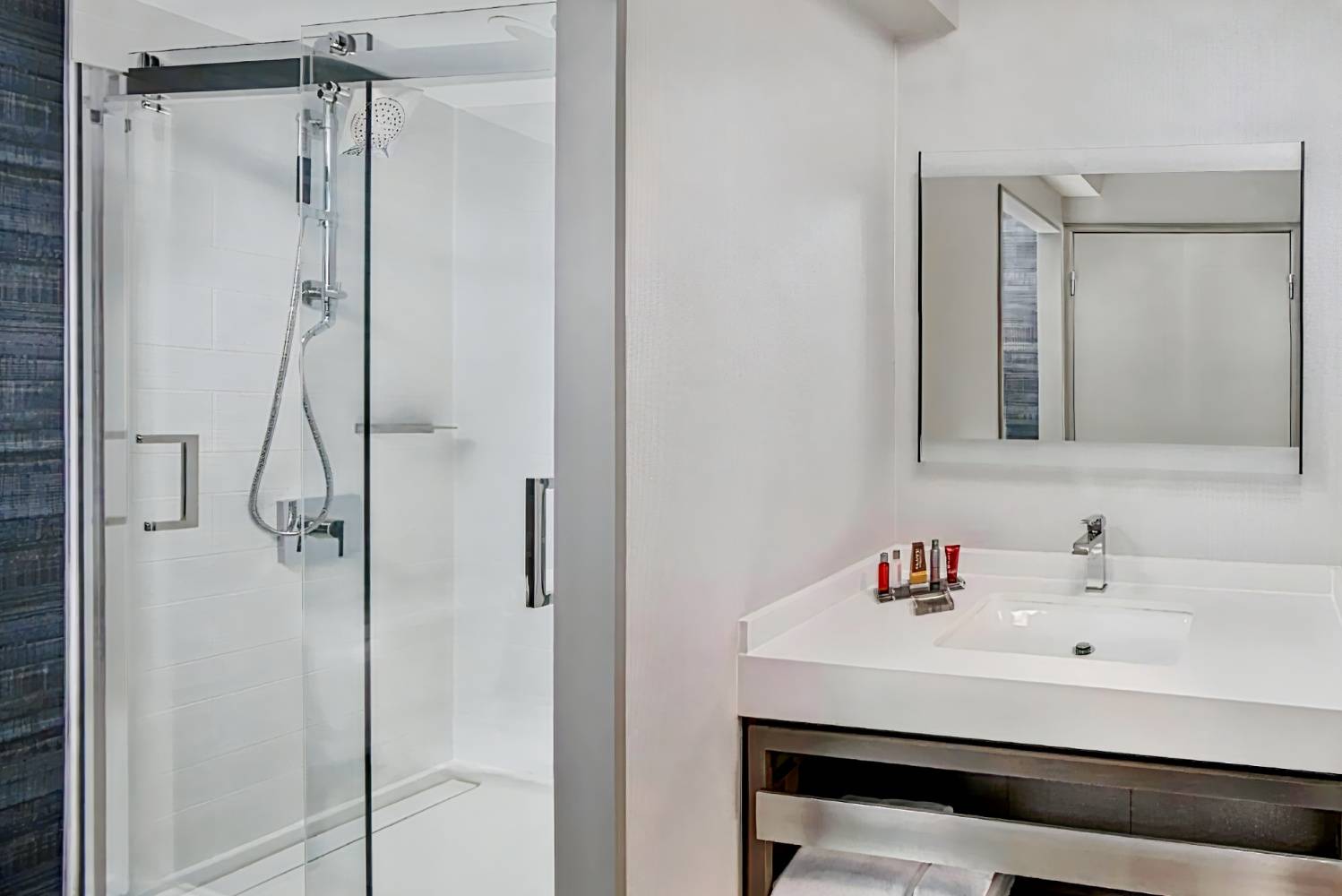 Early Check-In Hotels - Check in hotel now - Dayuse.com