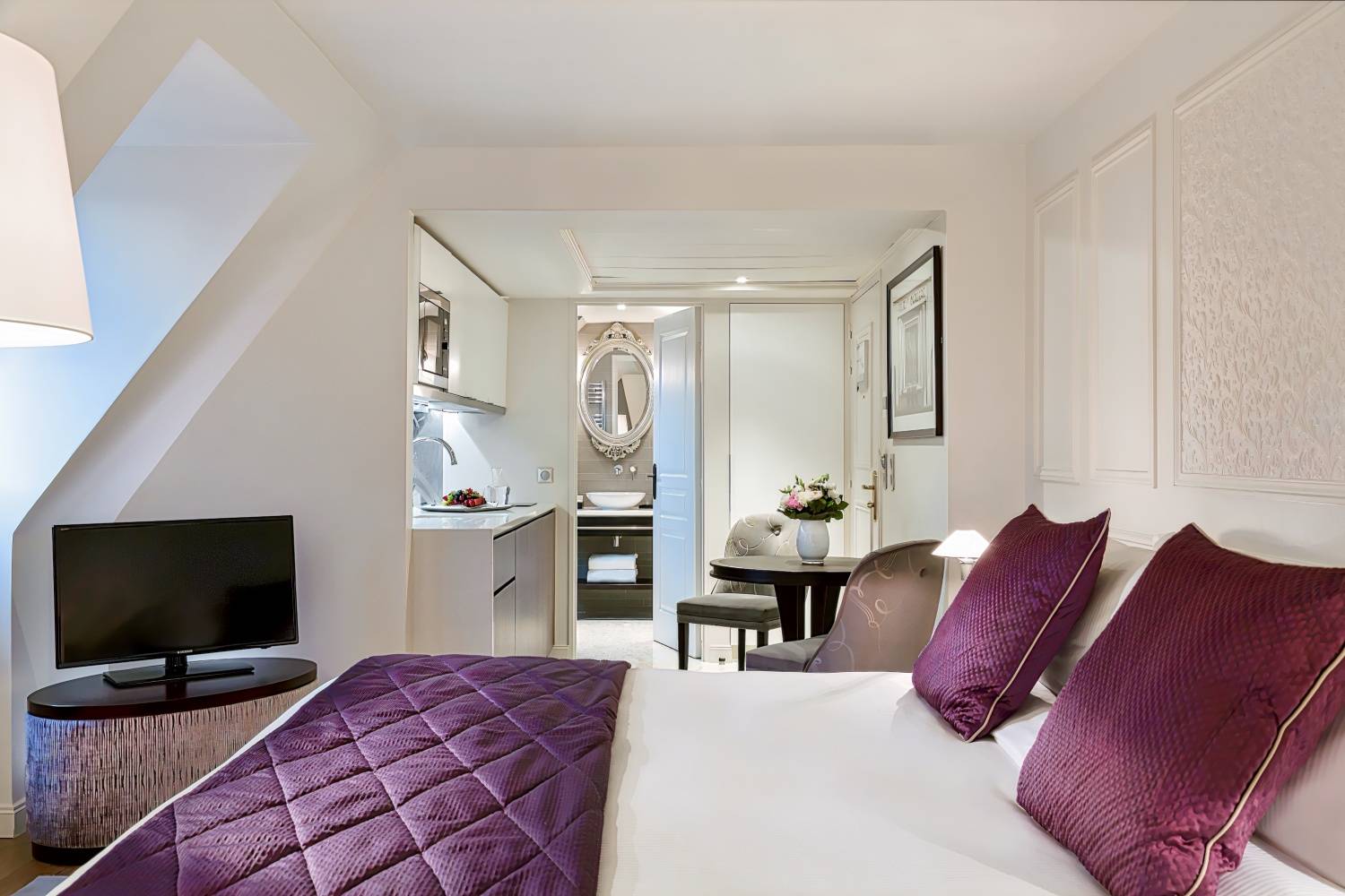 La Clef Louvre Paris by The Crest Collection, Paris 1er : -39% en ...