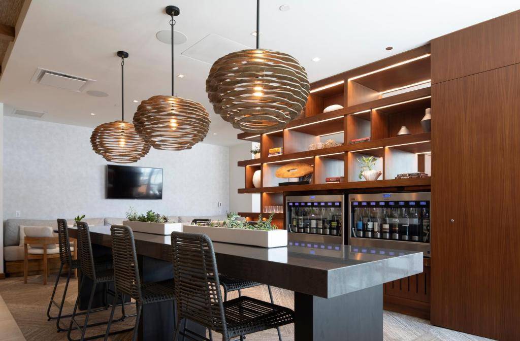 'Alohilani Resort Waikiki Beach, Waikiki : -75% during the day - Dayuse.com