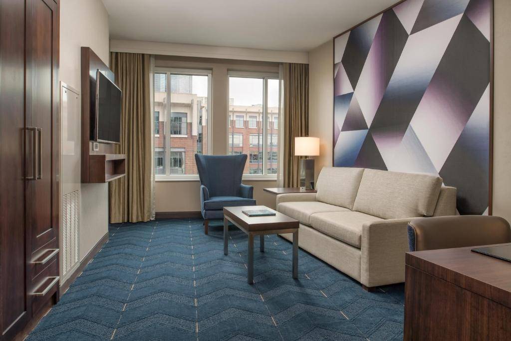 Embassy Suites by Hilton Seattle Downtown Pioneer Square, Seattle, WA ...