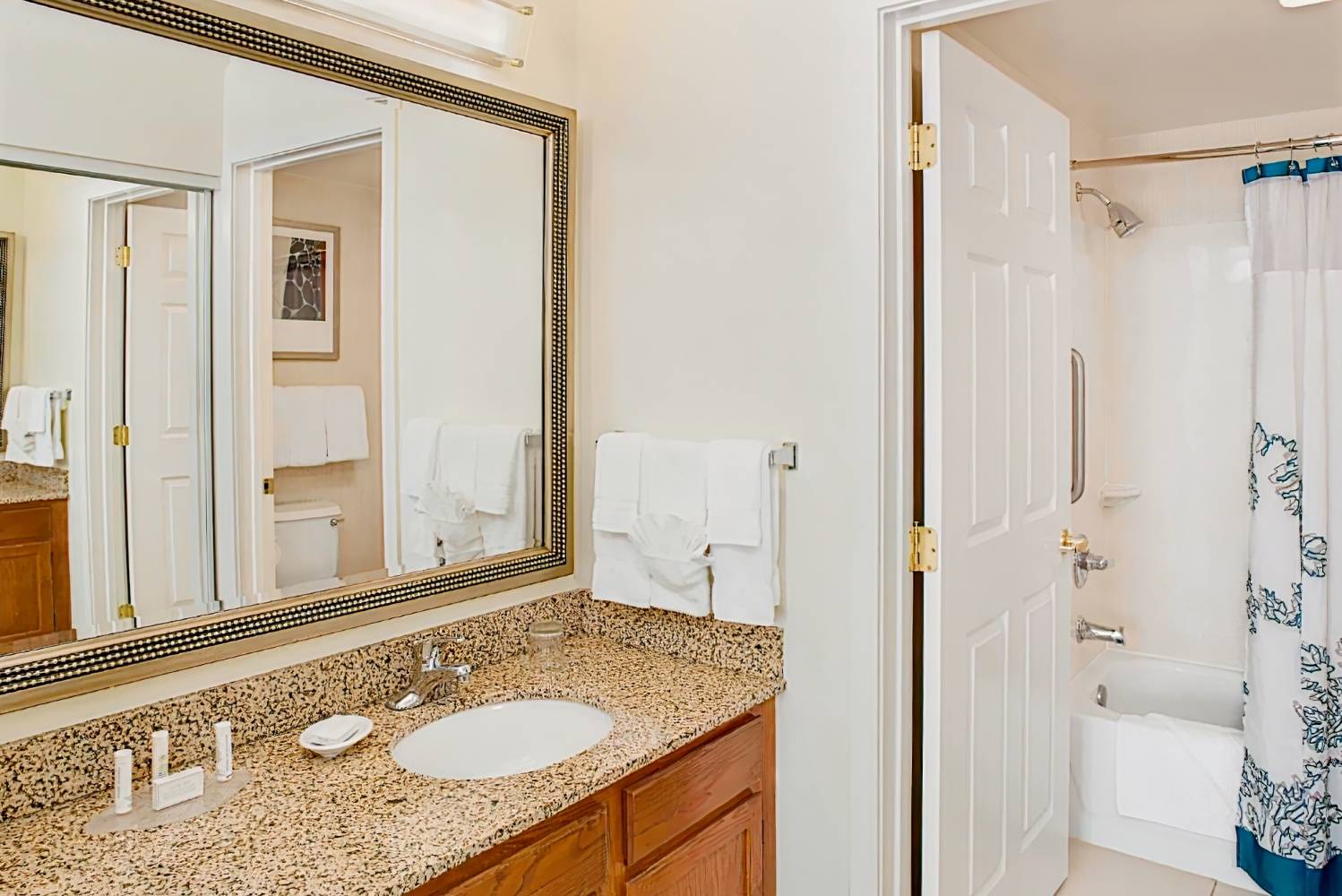 Residence Inn by Marriott Gaithersburg Washingtonian Center ...