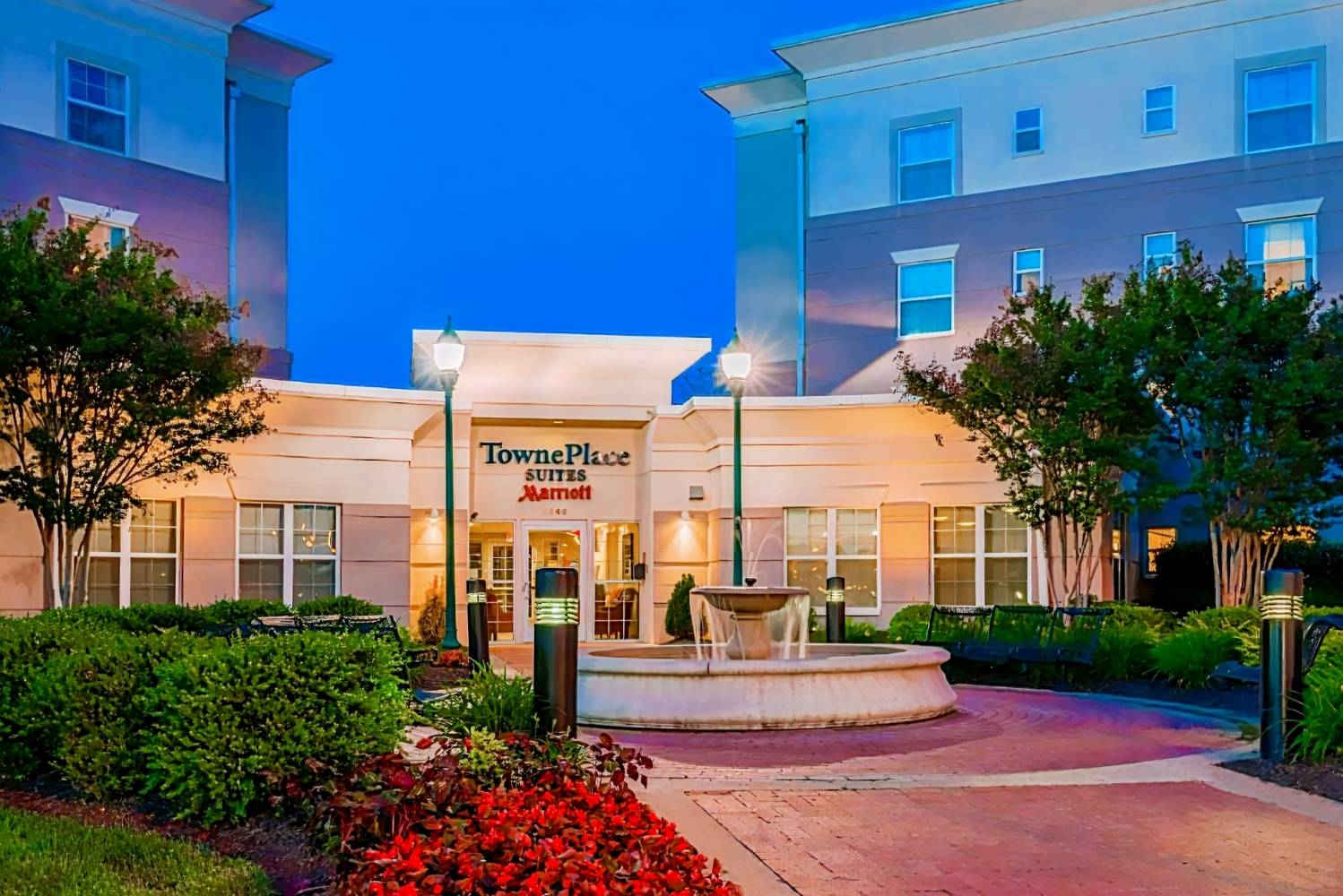 TownePlace Suites by Marriott Springfield, Springfield : -24% during ...
