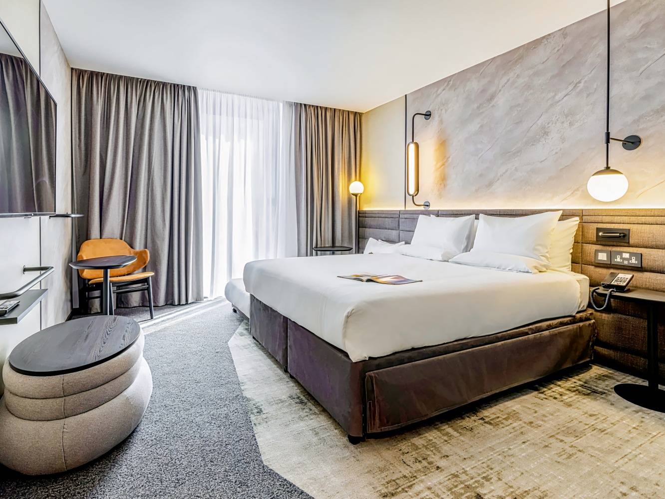 Novotel Liverpool Paddington Village, Merseyside : hotel during the day ...