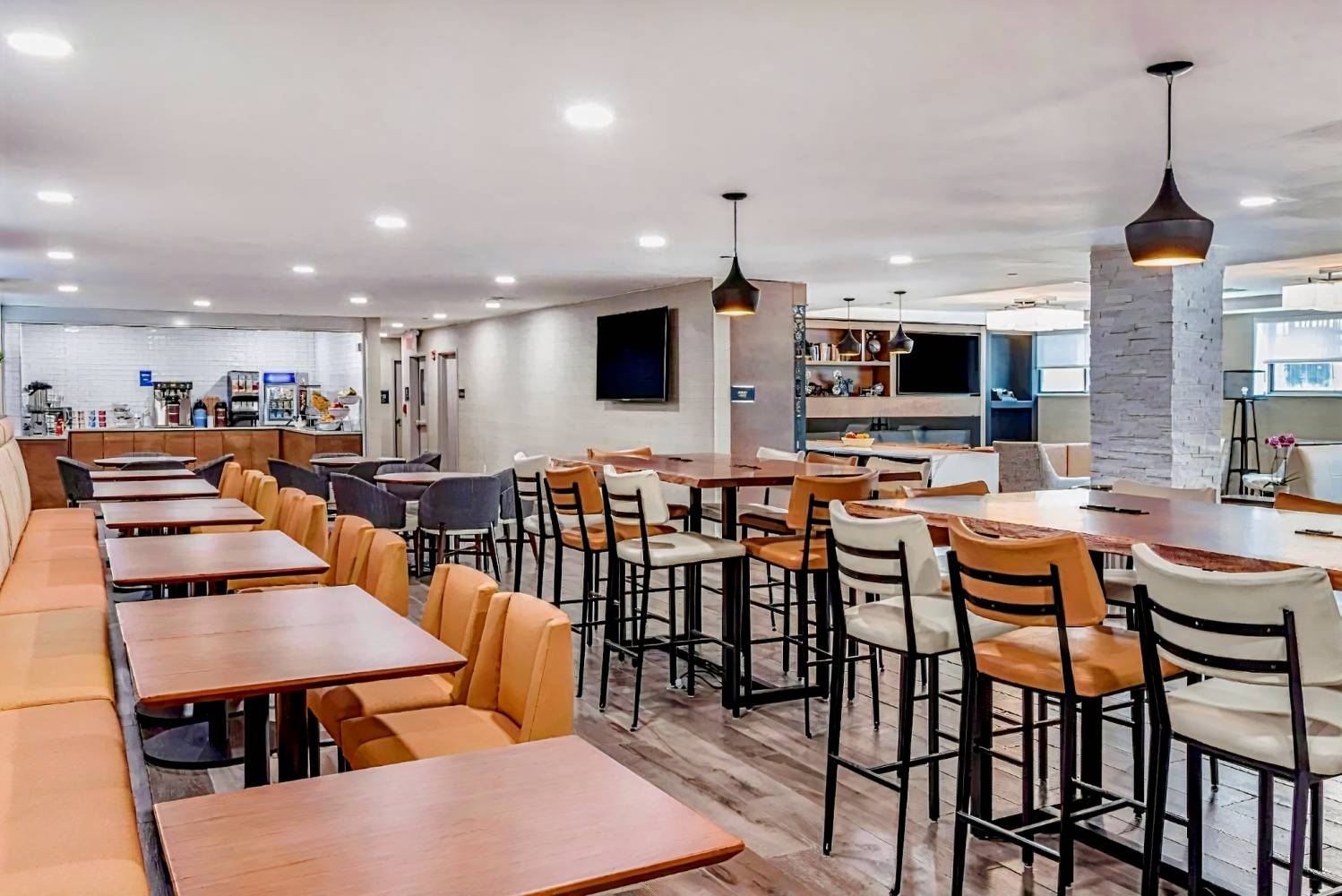 Comfort Inn JFK Airport, Jamaica : -60% during the day - Dayuse.com