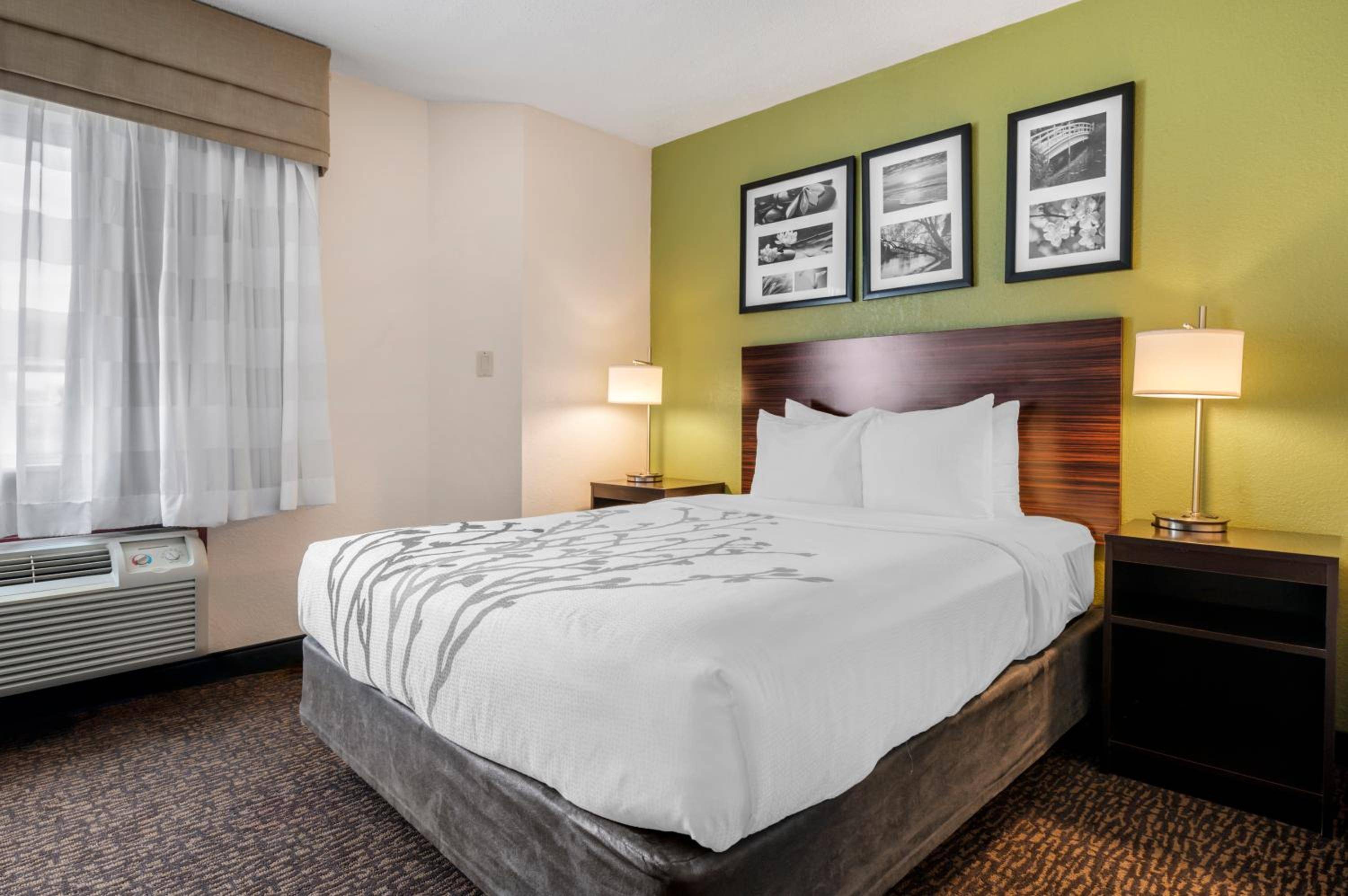 Sleep Inn Naperville, Naperville Park District : -31% en journée ...
