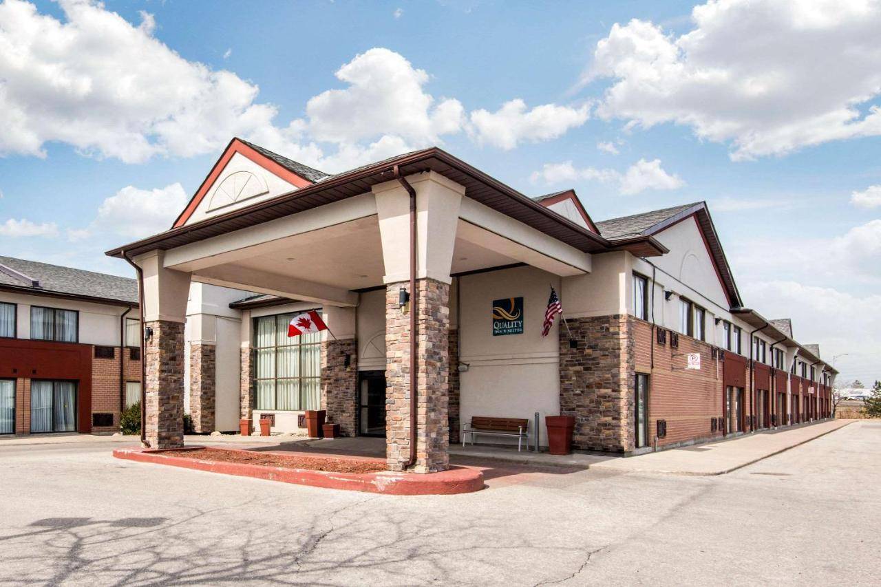 Quality Inn & Suites Toronto West 401-Dixie, Mississauga : -40% during ...