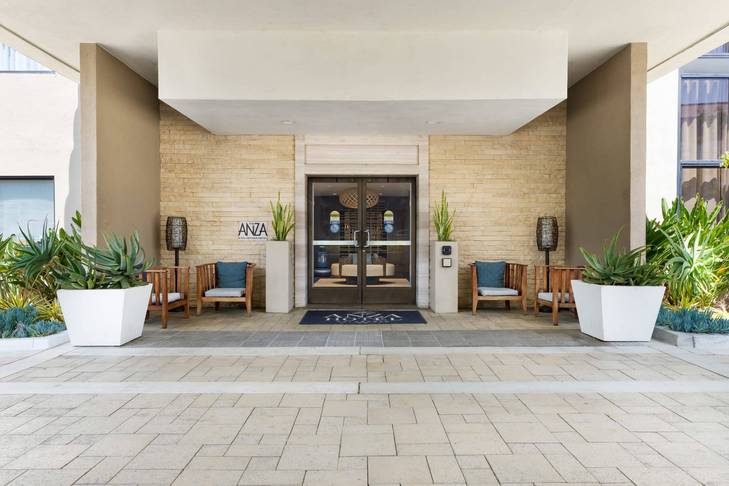 The Anza – a Calabasas Hotel, Calabasas : -39% during the day - Dayuse.com