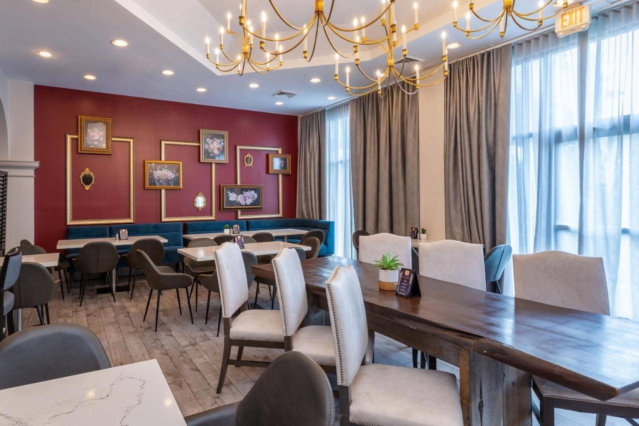 Castle Hotel, Autograph Collection, Orlando : -34% during the day ...