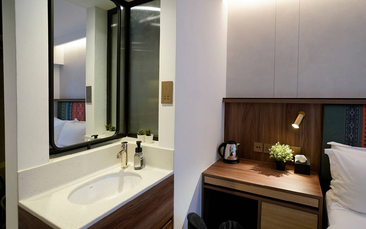 ST Signature Bugis Middle, Downtown Core : -55% during the day - Dayuse.sg