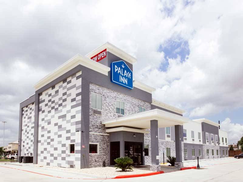 在 - Dayuse.com.hk位於Houston 的 Palace Inn Blue Houston East Beltway 8: 享受 ...
