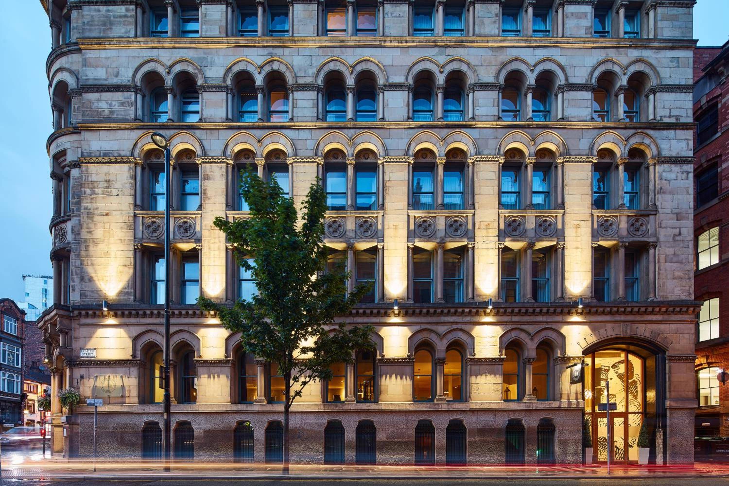 The Townhouse Manchester, Greater Manchester : -25% during the day ...