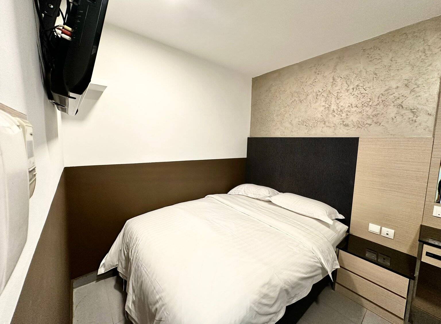 The Snooze Hotel @ Bugis, Downtown Core : -60% during the day - Dayuse.sg