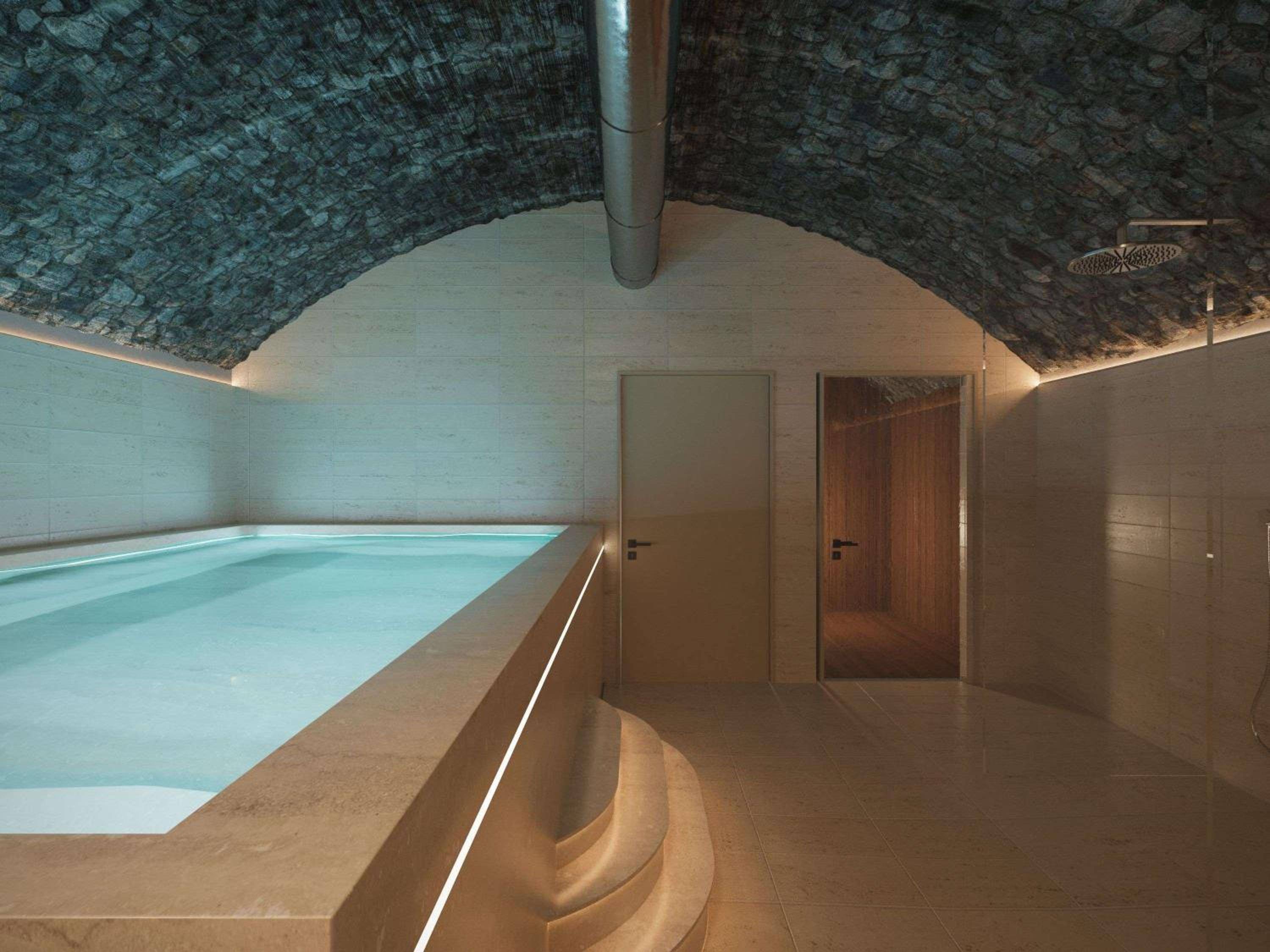 Hôtel et Spa Fort St Laurent Lyon - Handwritten Collection, Lyon 1er ...