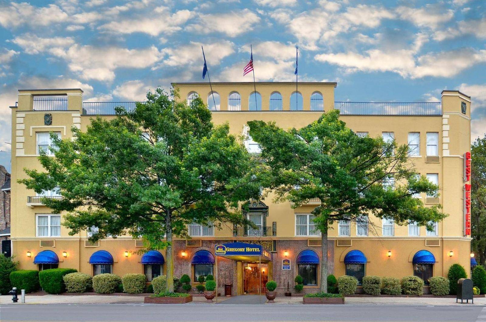 Best Western Gregory Hotel, 8315 4th Avenue, Brooklyn : -69% during the ...