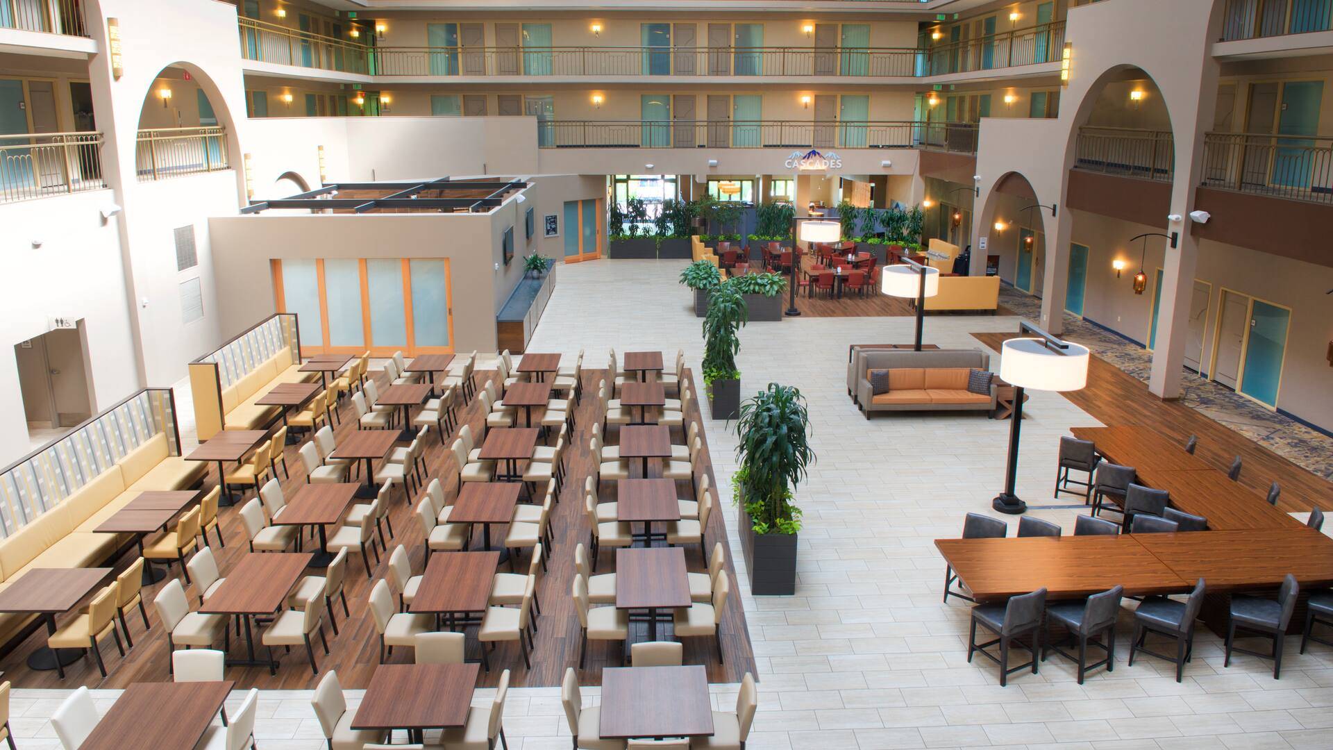Embassy Suites by Hilton Seattle North Lynnwood, Lynnwood : -54% during ...