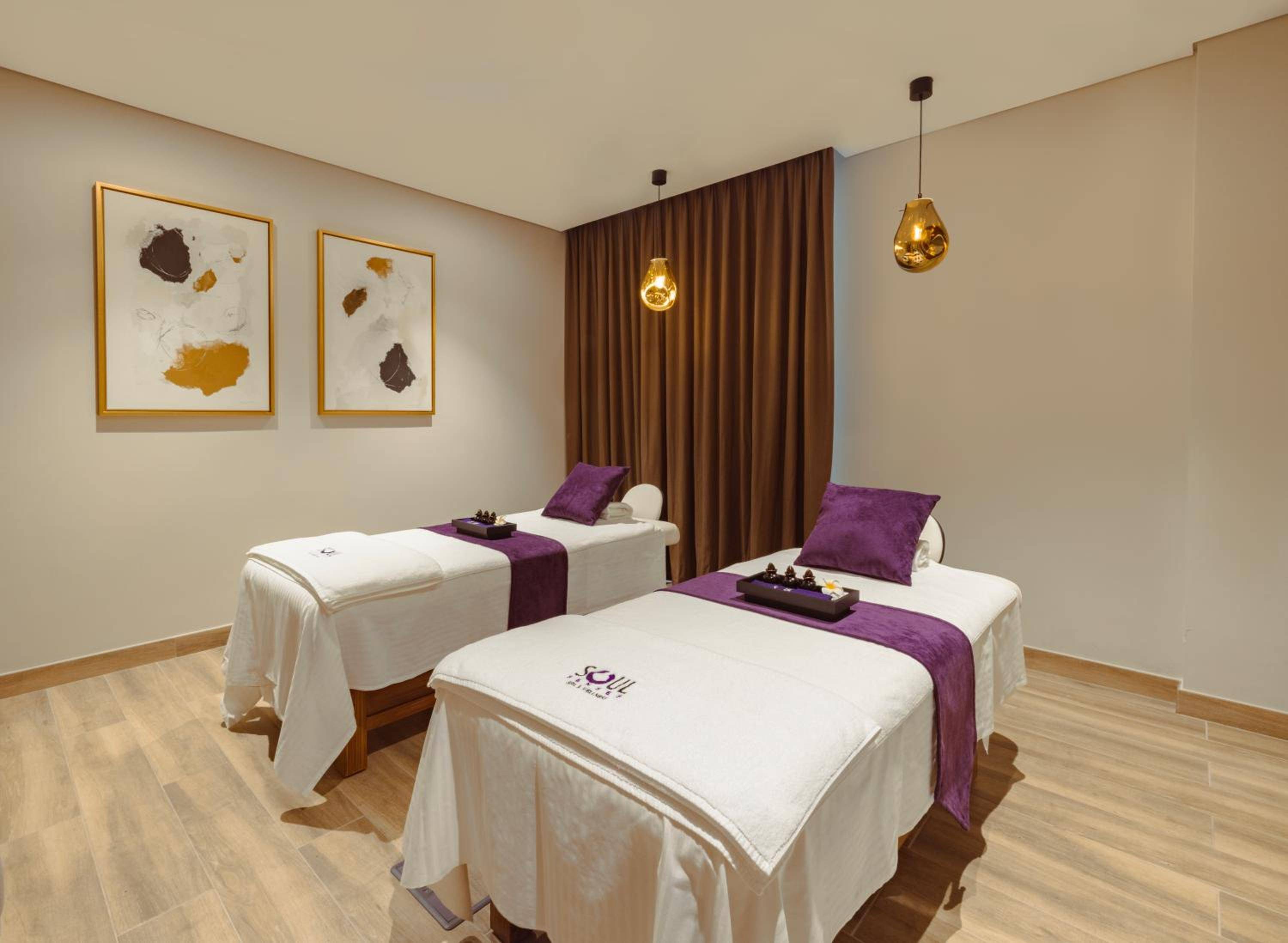 Khalidia Palace Hotel Dubai by Mourouj Gloria, Deira en journée ...