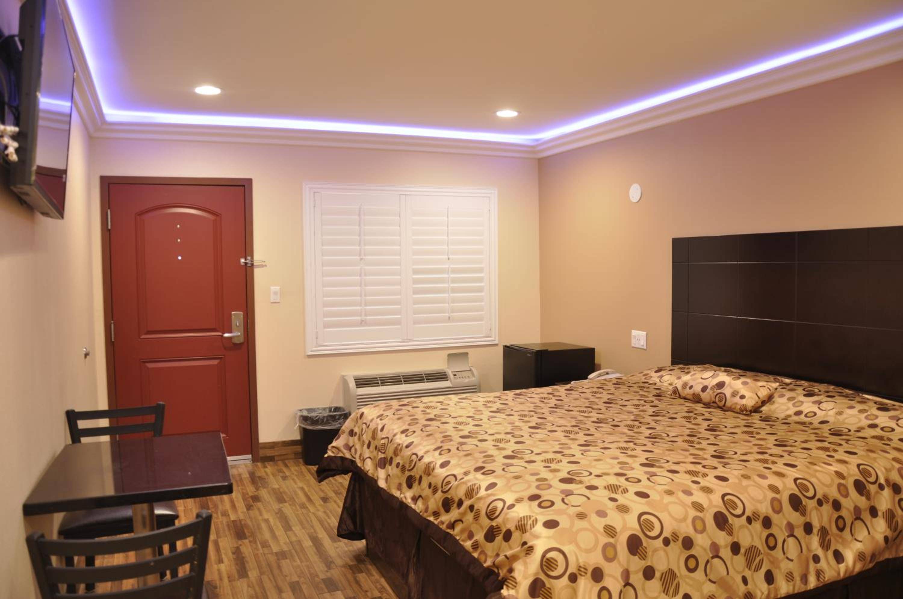 Dayuse Hotels in Los Angeles • Hotels by the hour | Dayuse.com