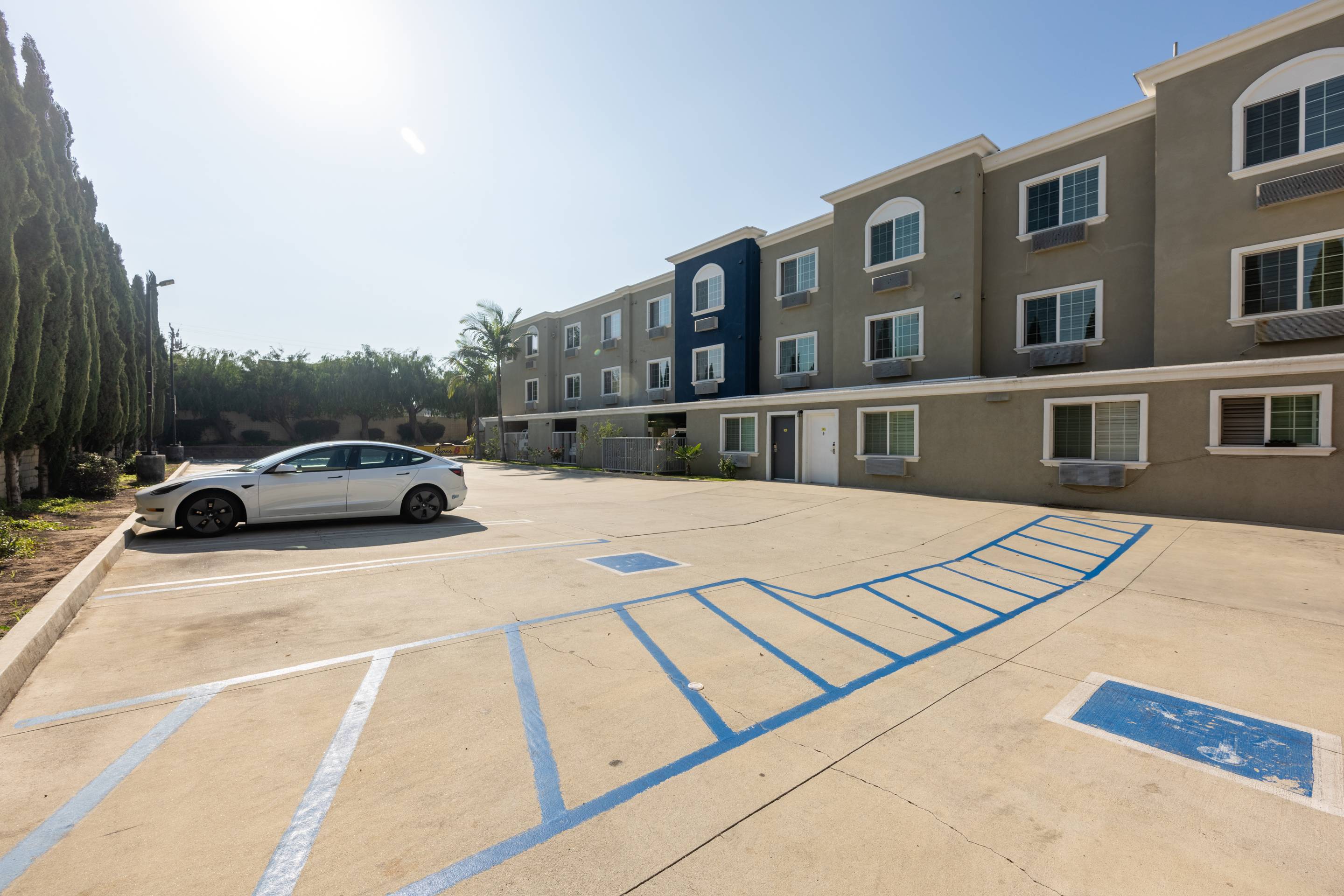 Torrance Inn LAX Airport Area, Southeast Torrance : -20% during the day ...