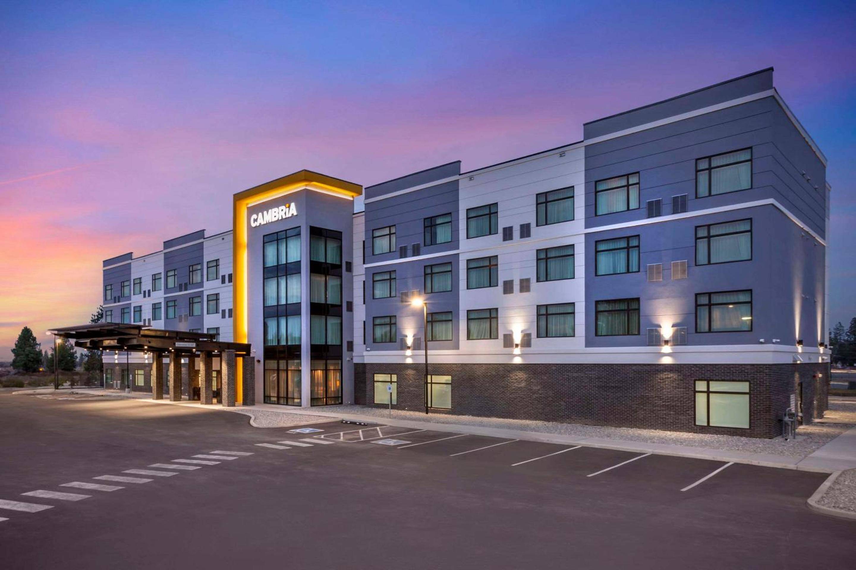 Cambria Hotel Spokane Airport, Spokane : -50% during the day - Dayuse ...