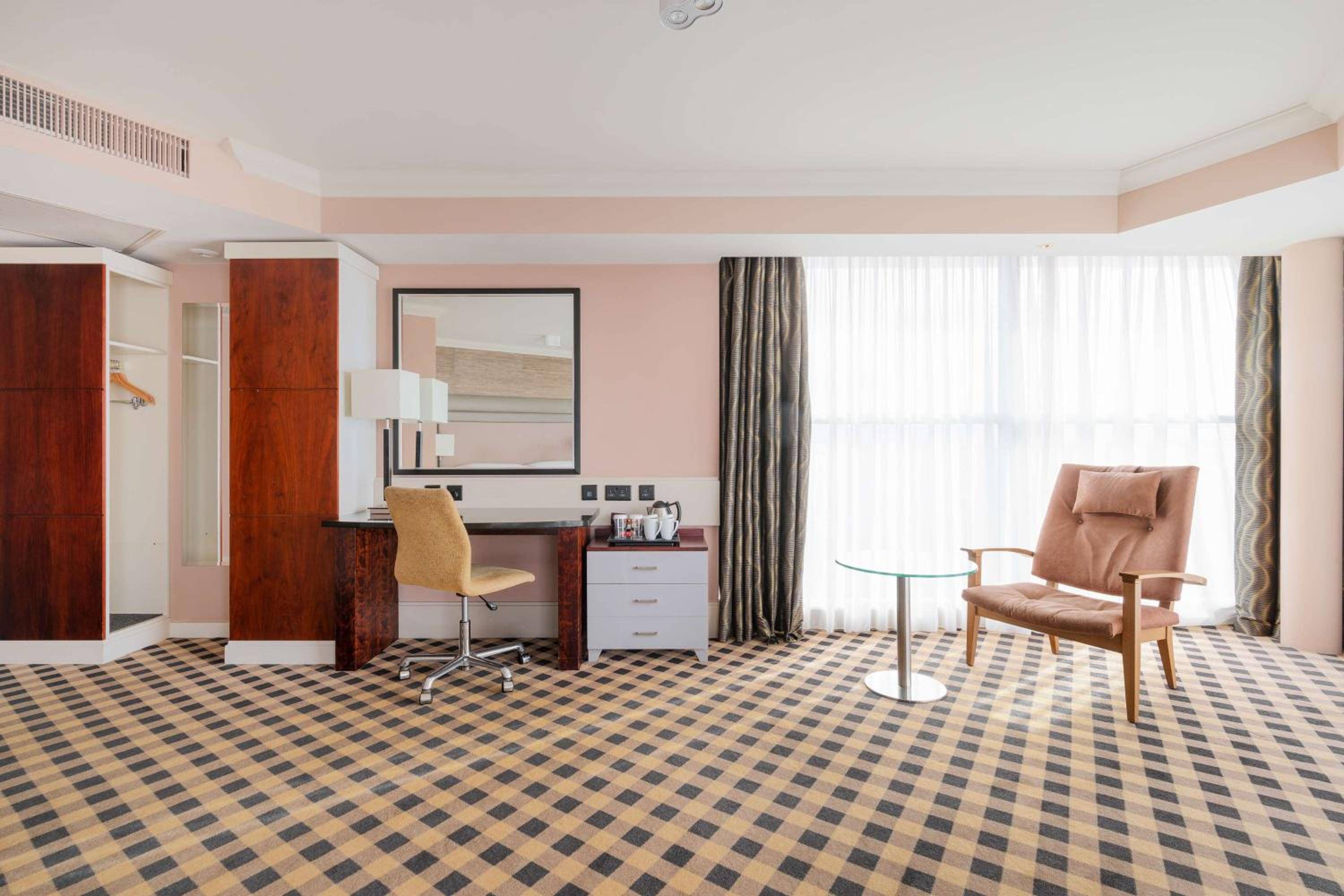 DoubleTree by Hilton Hotel Newcastle International Airport, Woolsington ...