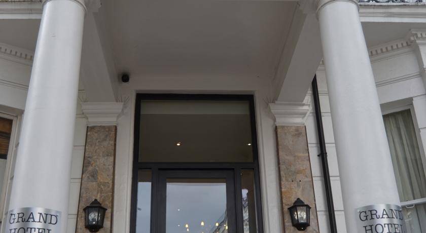 Grand Hotel London, 18-20 Trebovir Road, London, United Kingdom : hotel ...