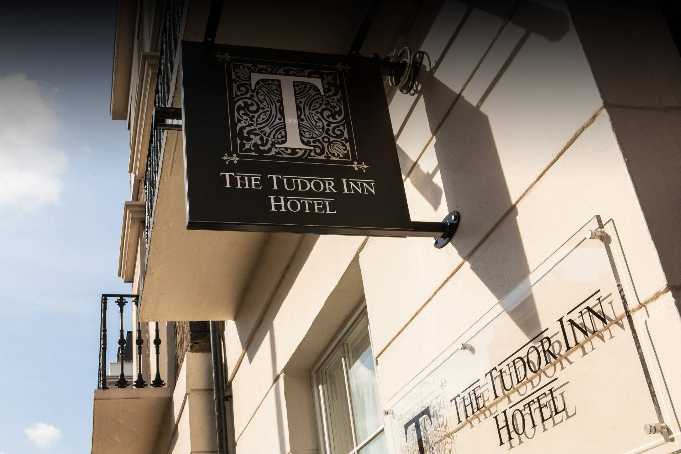 The Tudor Inn Hotel, Pimlico : -50% during the day - Dayuse.com