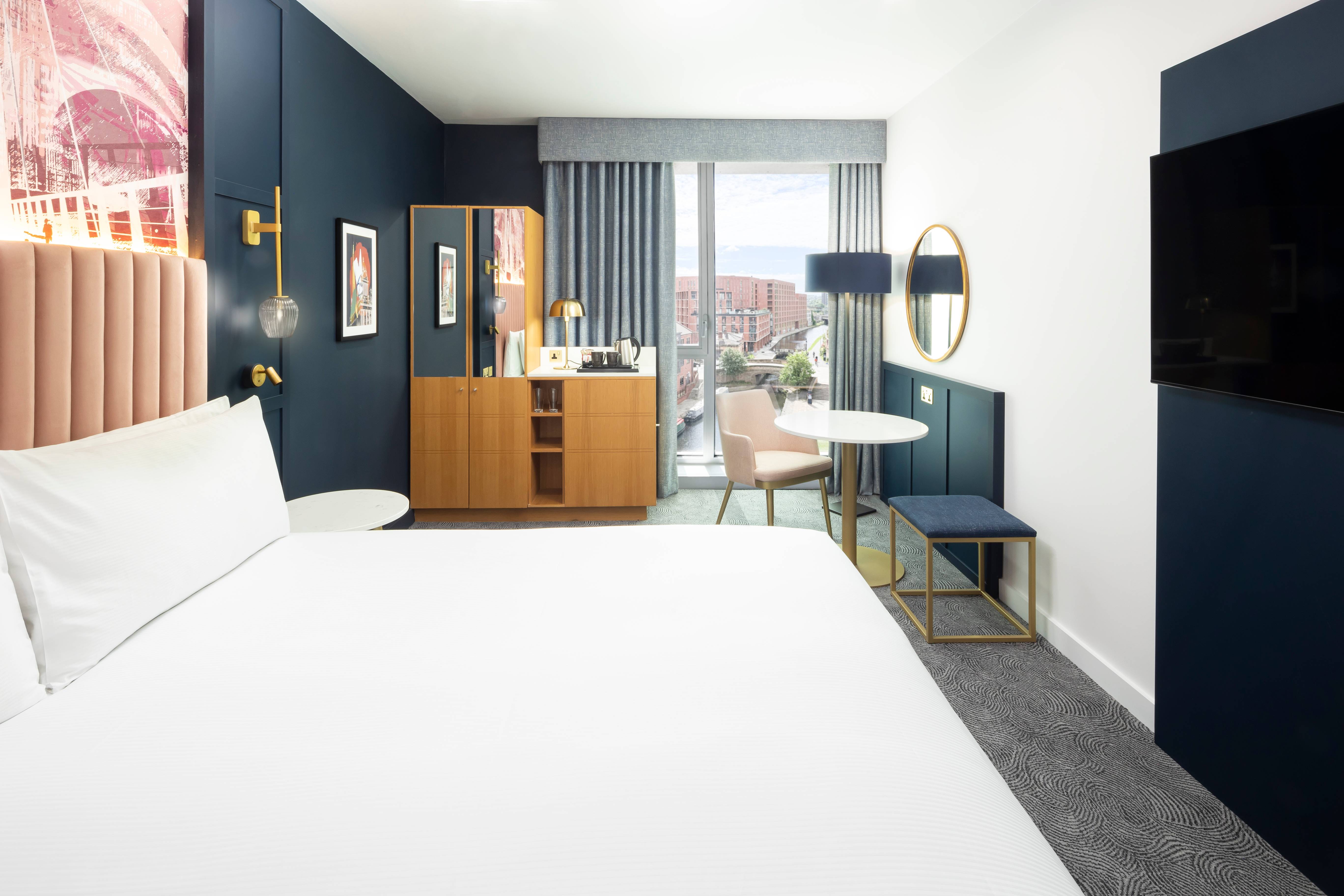 Doubletree by Hilton Leeds City Centre, West Yorkshire : 낮 시간 이용시 -56% ...