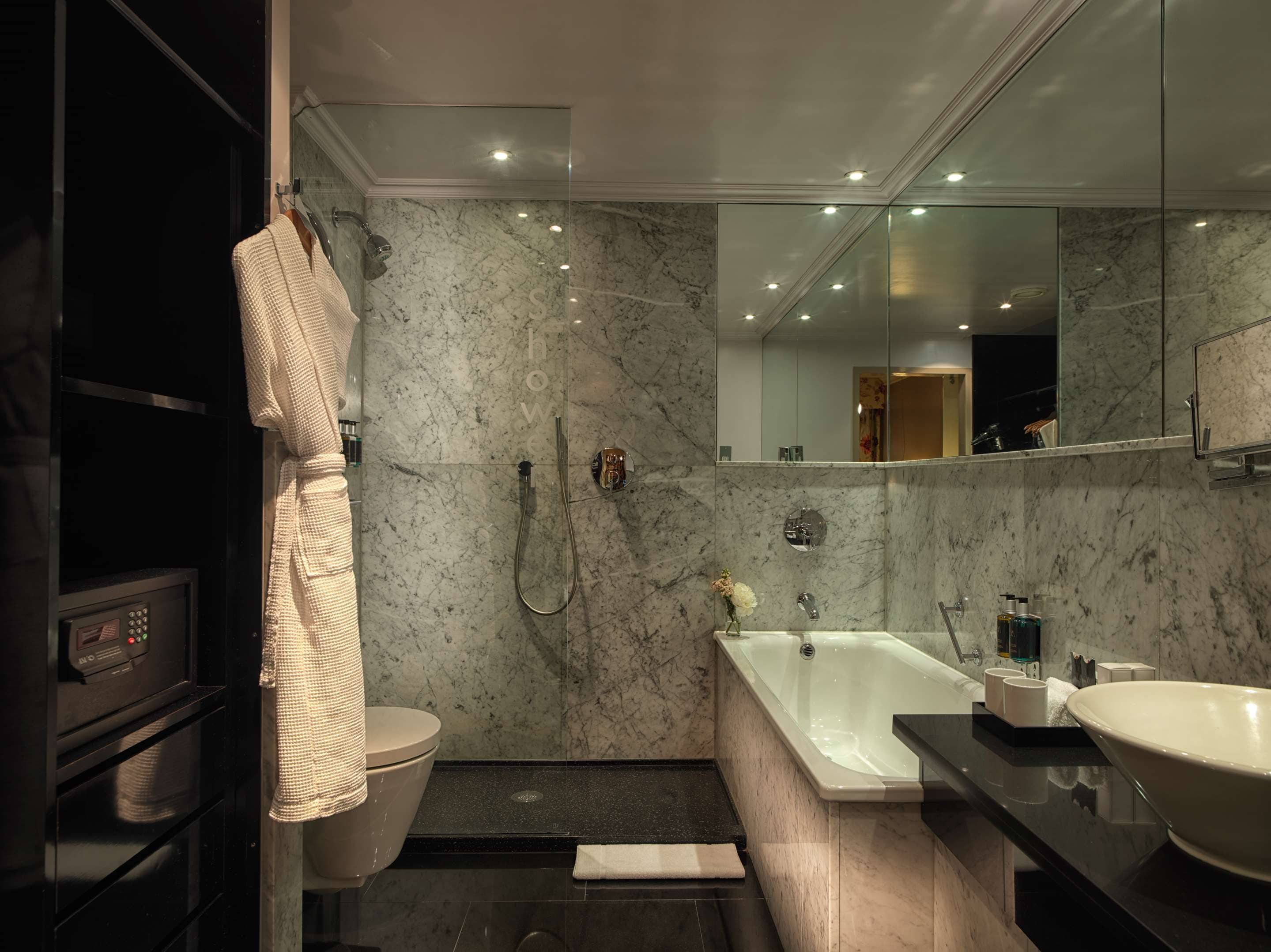 The May Fair, A Radisson Collection Hotel, Mayfair London, Greater ...