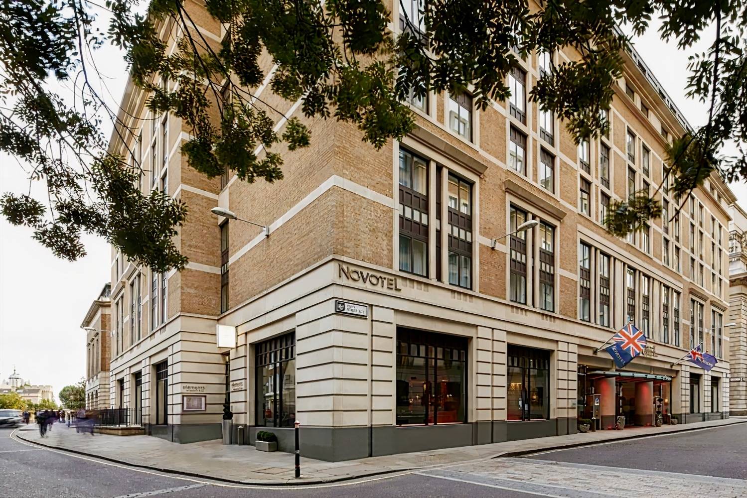 Novotel London Tower Bridge, Greater London : -20% during the day ...