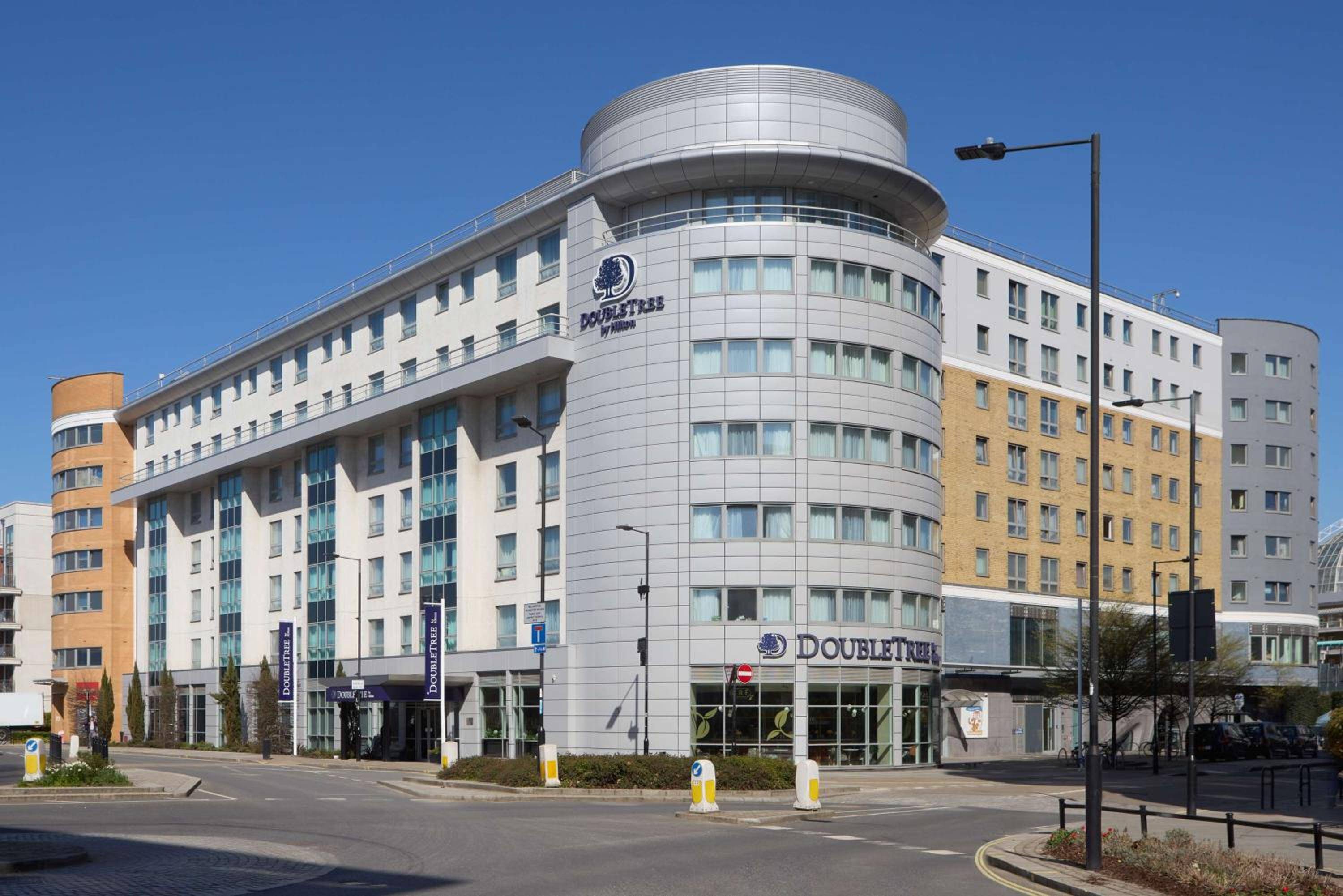 Doubletree by Hilton London Chelsea Greater London 35 during the day Dayuse