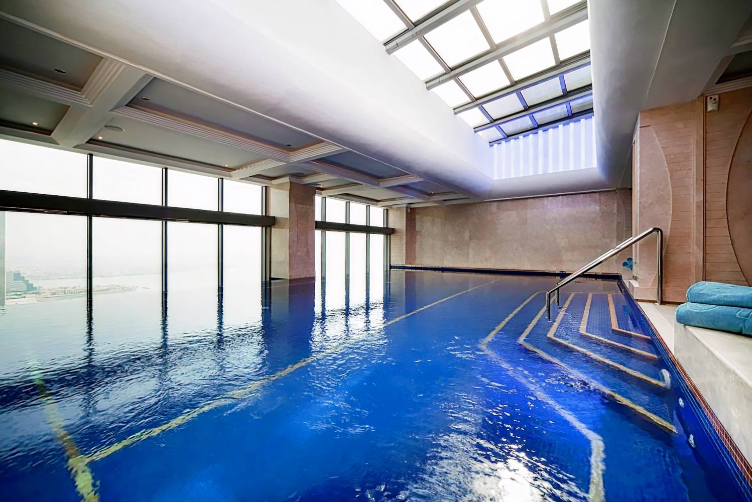 The Domain Hotel & Spa, Diplomatic Area : hotel during the day - Dayuse.com