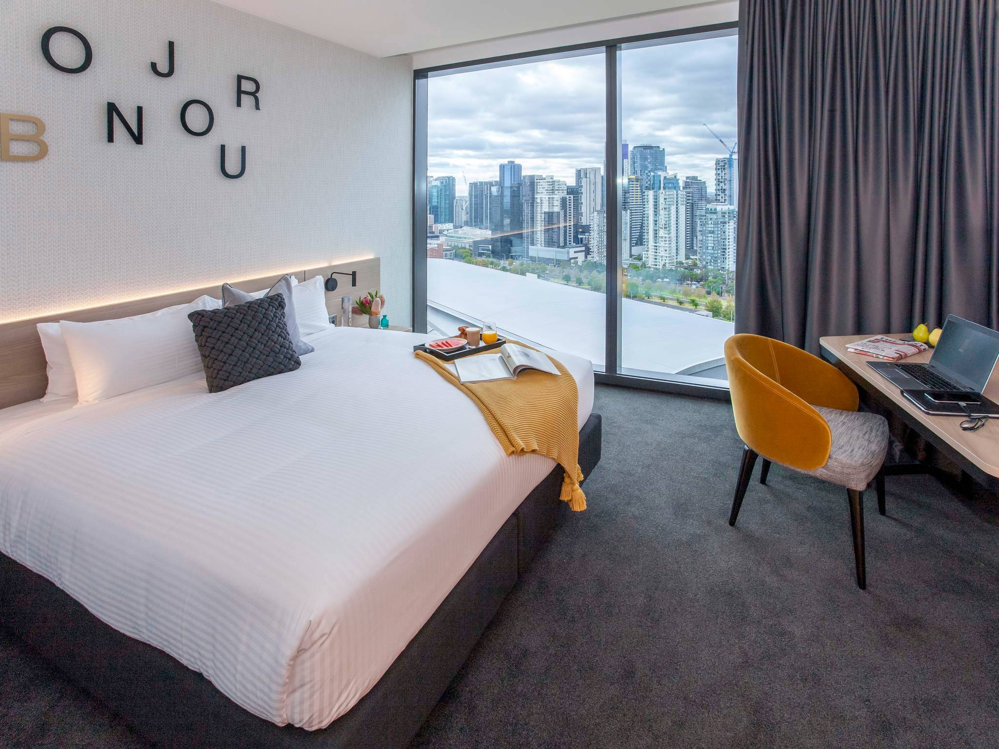 Novotel Melbourne South Wharf, South Wharf : -45% during the day ...